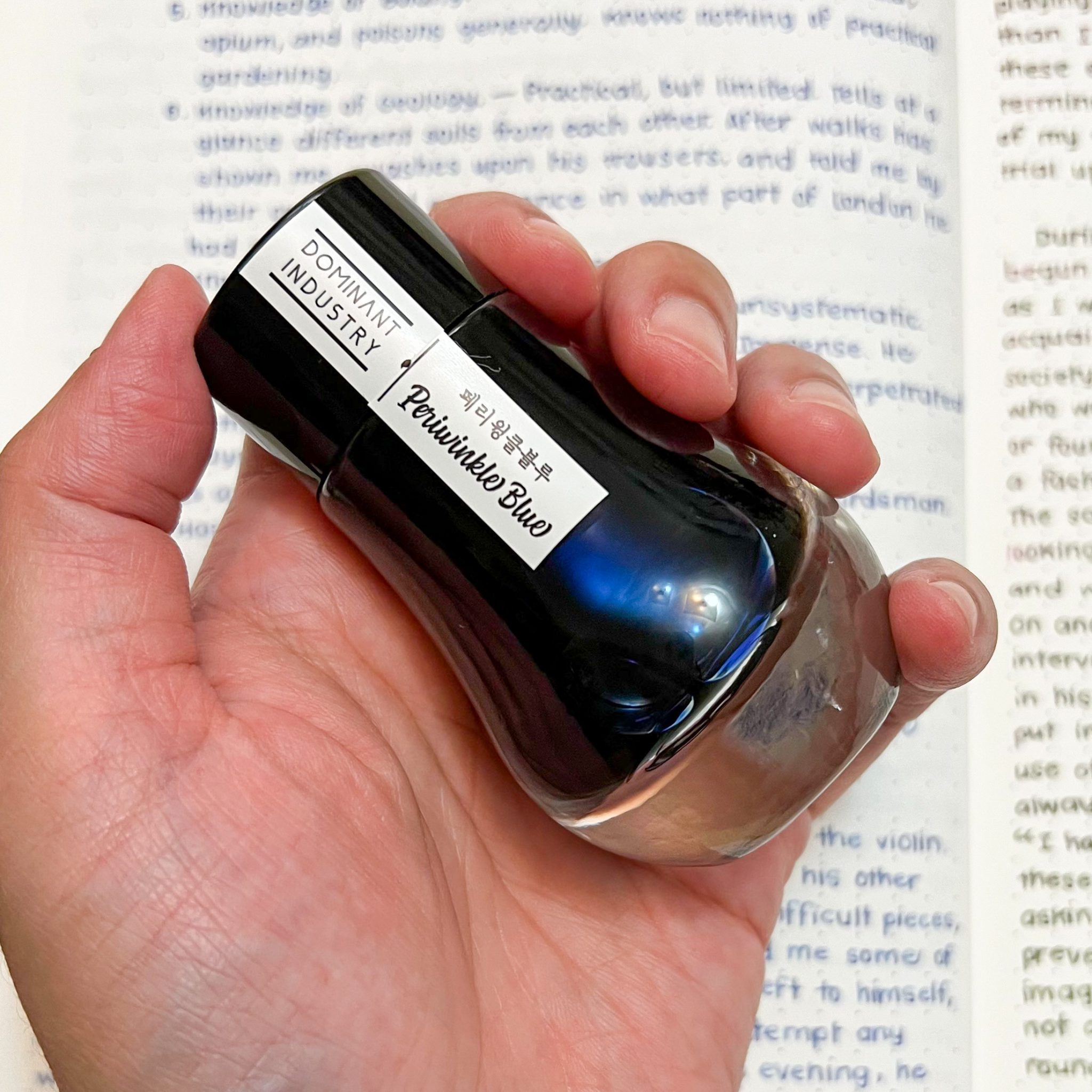 Ink Review: Dominant Industry Autumn Forest & Periwinkle Blue - Pen Chalet