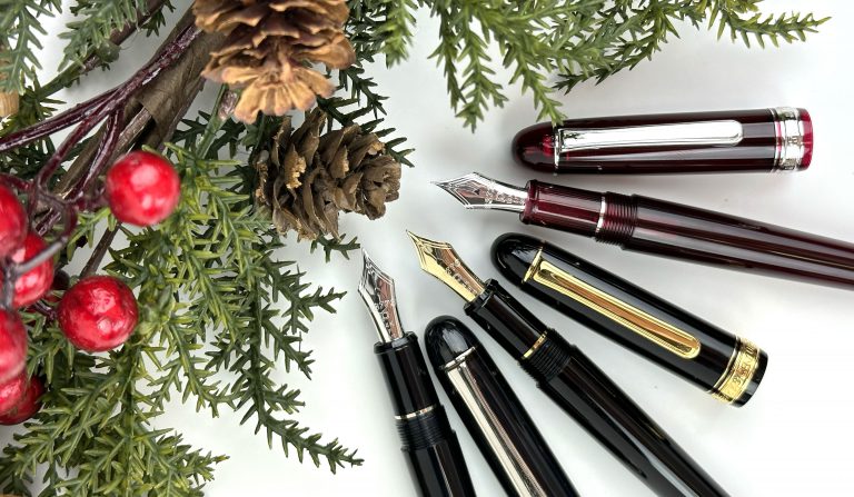 platinum 3776 fountain pens with christmas garland - Pen Chalet
