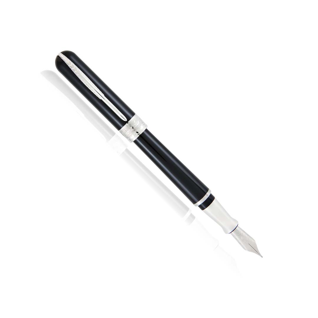 Pineider Avatar UR Fountain Pens
